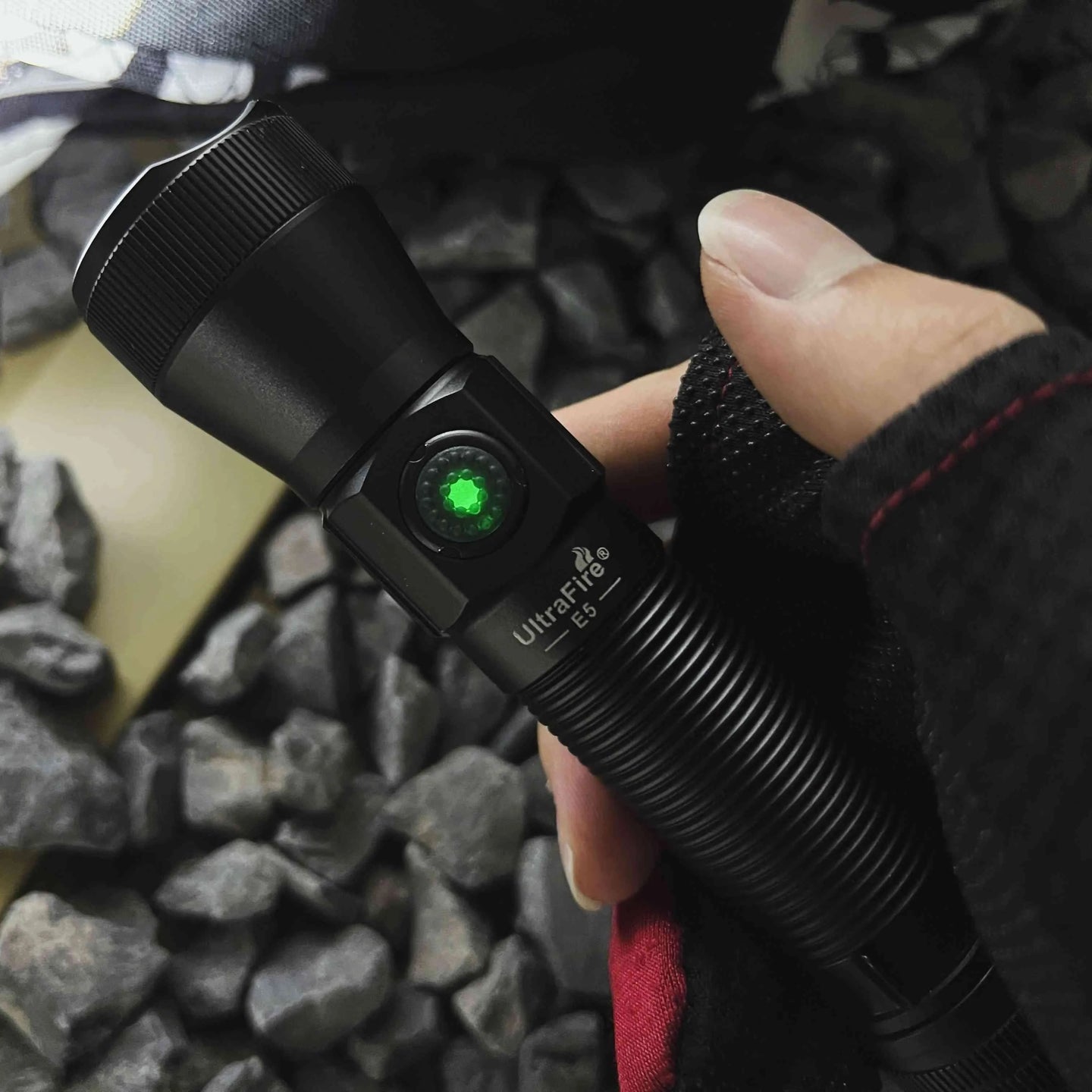 UltraFire Flashlights: Leading Sales in Worldwide | USA & World